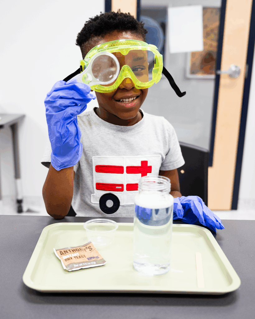 Chemistry: Chemists in Action* | Adventure Science Center